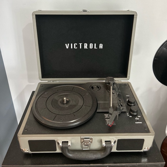 Portable Audio & Video | Victrola Vintage 3speed Bluetooth Portable Suitcase Record Player ...